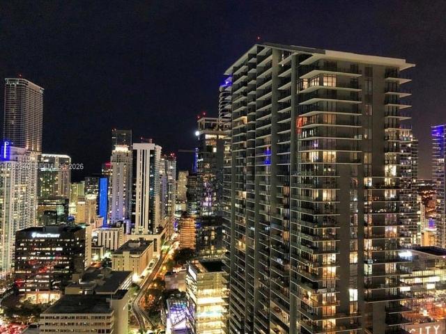 Luxury apartment complex for rent in Miami, United States