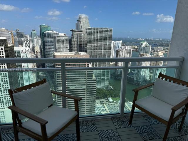 Luxury apartment complex for rent in Miami, United States