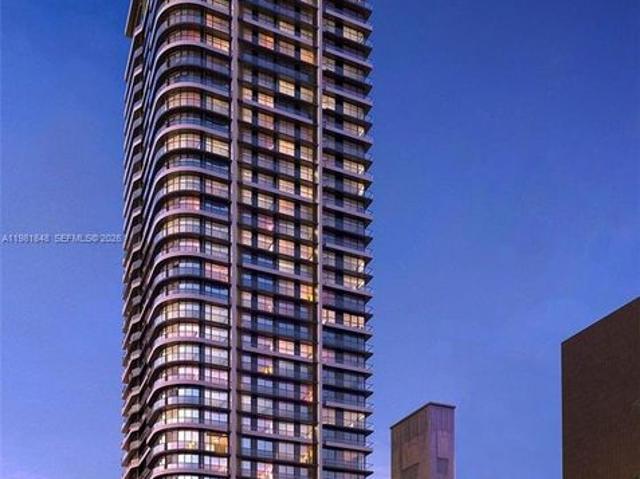 Luxury apartment complex for rent in Miami, United States