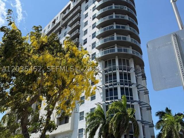 Luxury apartment complex for rent in Miami, United States