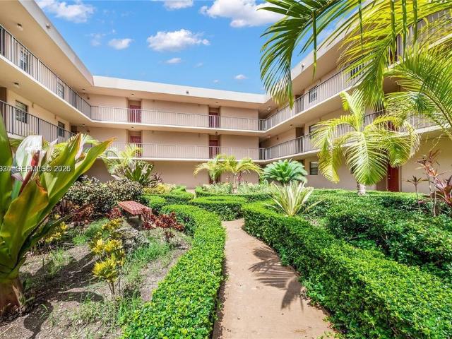 Luxury apartment complex for rent in Miami, United States