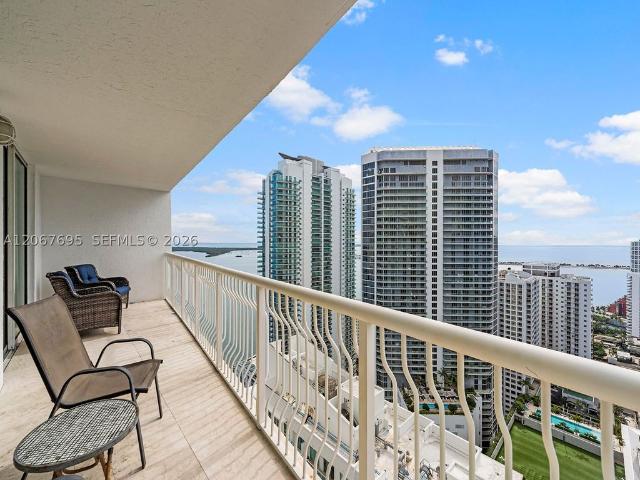 Luxury apartment complex for rent in Miami, United States