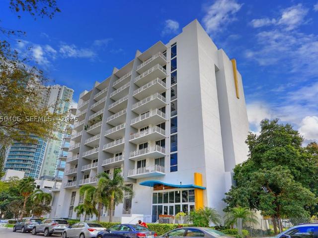 Luxury apartment complex for rent in Miami, United States