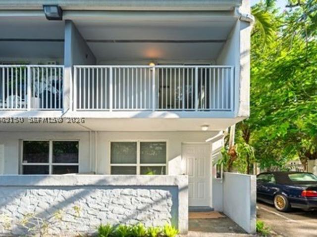 Luxury apartment complex for rent in Miami, United States