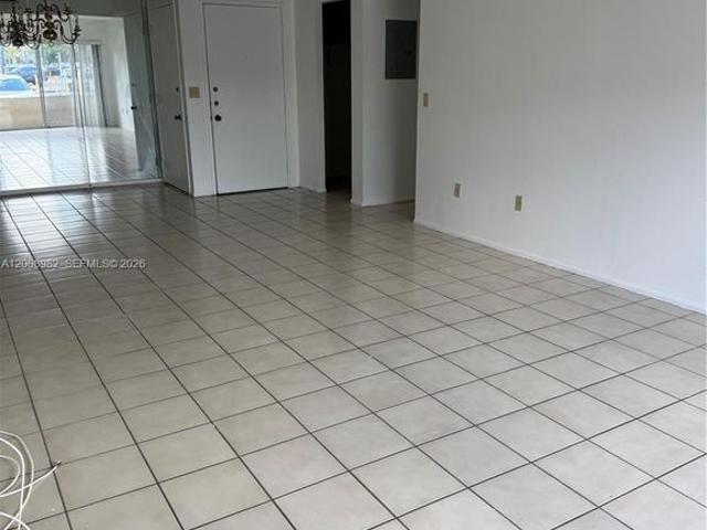 Luxury apartment complex for rent in Miami, United States