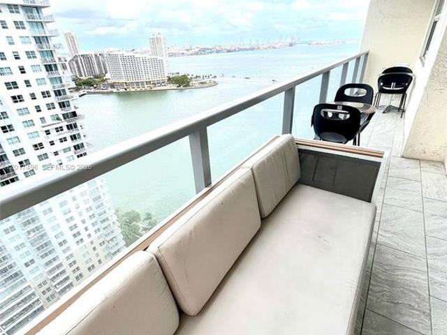 Luxury apartment complex for rent in Miami, United States