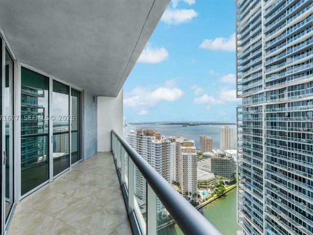 Luxury apartment complex for rent in Miami, United States