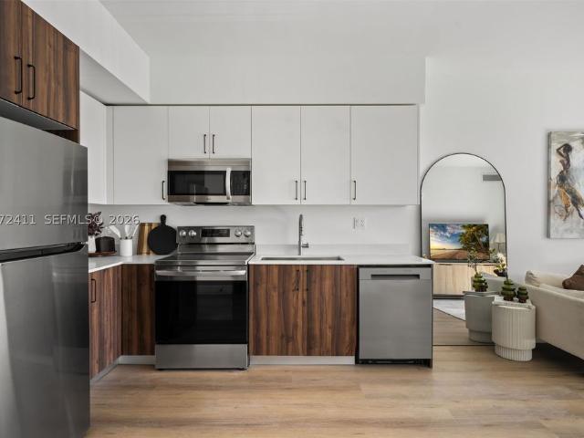 Luxury apartment complex for rent in Miami, United States