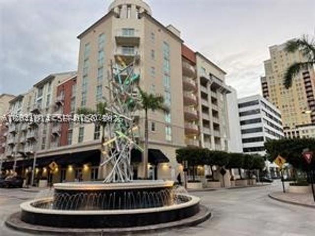 Luxury apartment complex for rent in Miami, United States