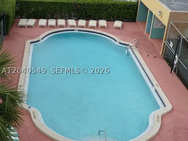 Luxury apartment complex for rent in Miami, United States