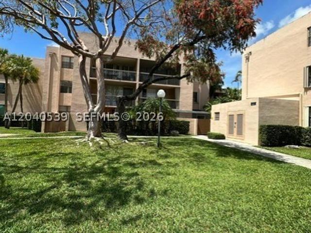 Luxury apartment complex for rent in Miami, United States