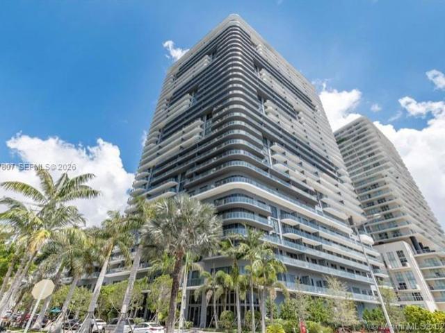 Luxury apartment complex for rent in Miami, United States