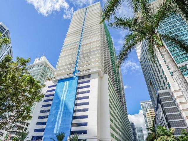 Luxury apartment complex for rent in Miami, United States