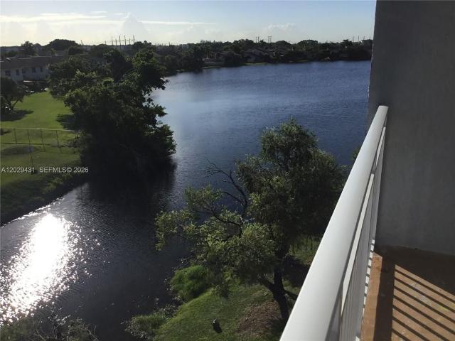 Luxury apartment complex for rent in Miami, United States