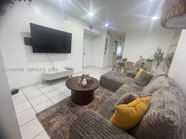 Luxury apartment complex for rent in Miami, United States