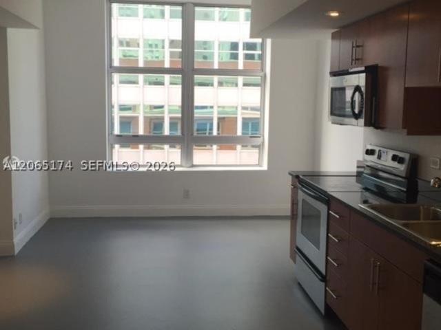 Luxury apartment complex for rent in Miami, United States