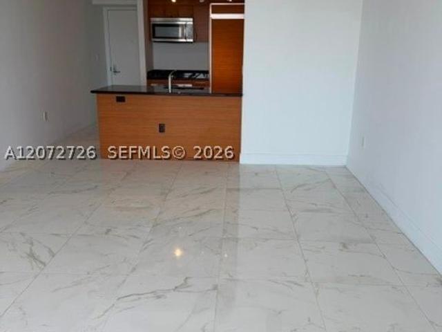 Luxury apartment complex for rent in Miami, United States