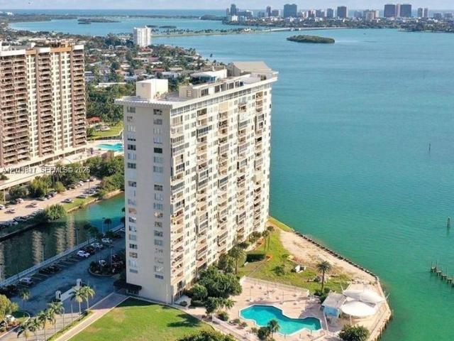 Luxury apartment complex for rent in Miami, United States