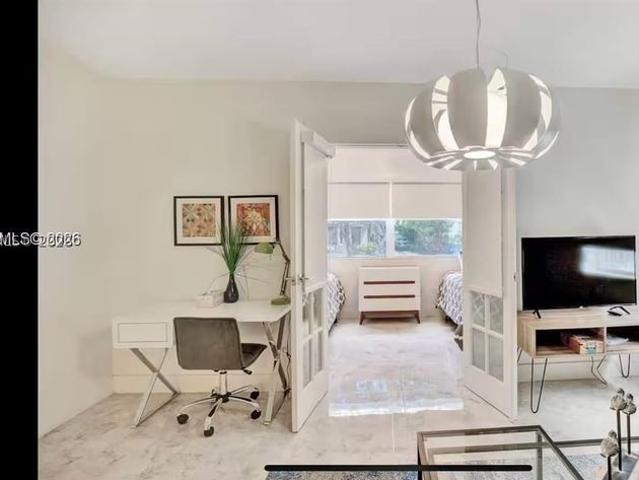 Luxury apartment complex for rent in Miami, United States