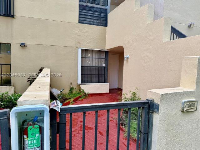 Luxury apartment complex for rent in Miami, United States