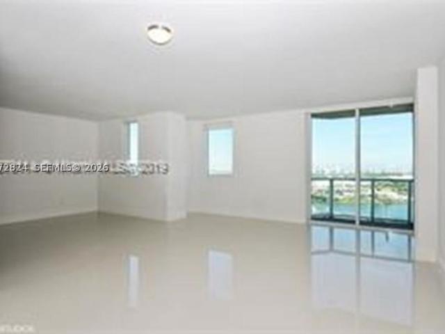 Luxury apartment complex for rent in Miami, United States