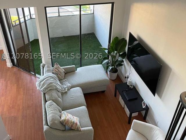 Luxury apartment complex for rent in Miami, United States