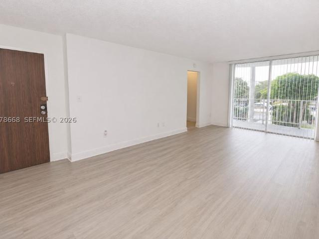 Luxury apartment complex for rent in Miami, United States
