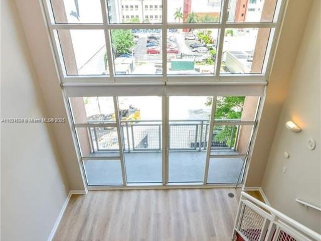 Luxury apartment complex for rent in Miami, United States