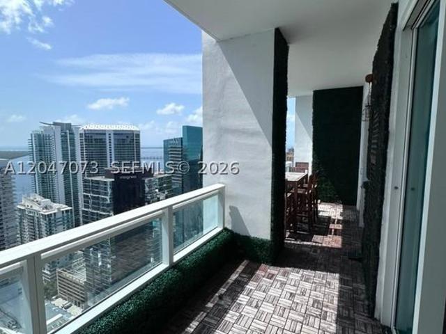 Luxury apartment complex for rent in Miami, United States
