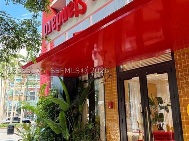 Luxury apartment complex for rent in Miami, United States