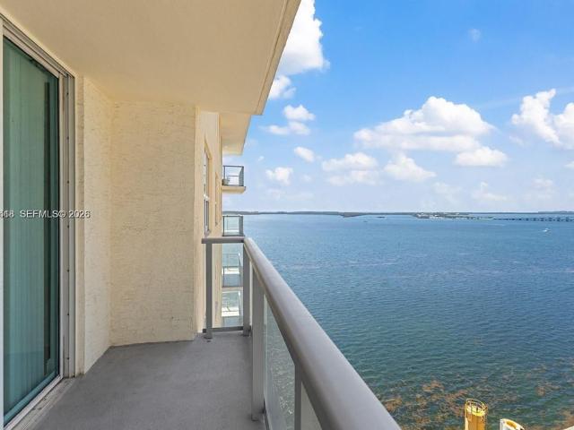 Luxury apartment complex for rent in Miami, United States