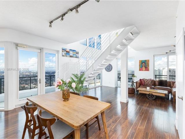 Luxury apartment complex for rent in Miami, United States