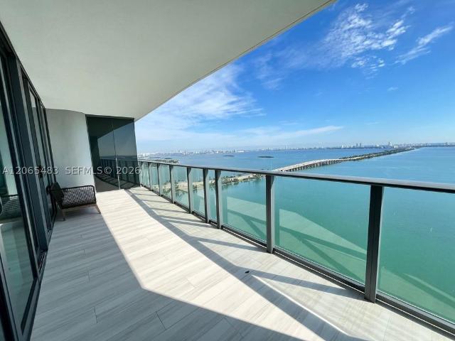 Luxury apartment complex for rent in Miami, United States