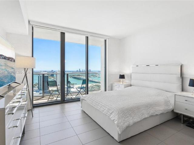 Luxury apartment complex for rent in Miami, United States