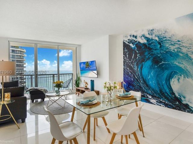 Luxury apartment complex for rent in Miami, United States