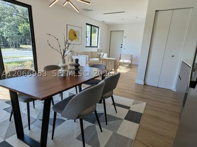 Luxury apartment complex for rent in Miami, United States