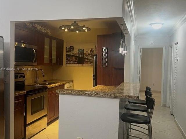 Luxury apartment complex for rent in Miami, United States