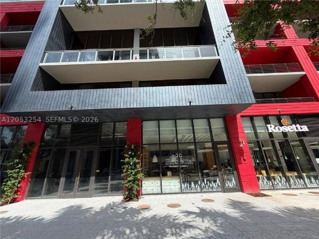 Luxury apartment complex for rent in Miami, United States