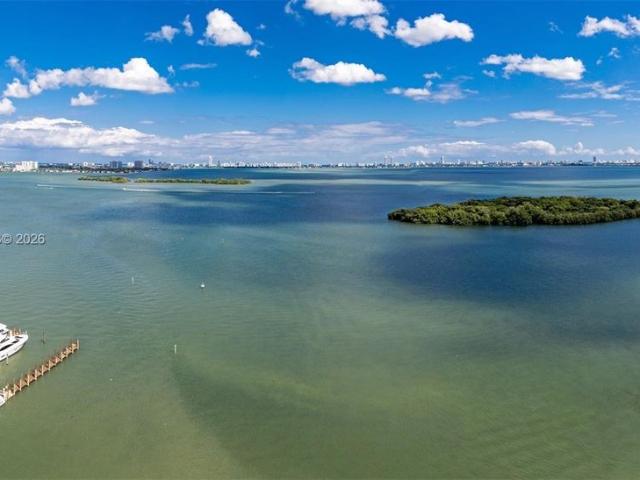 Luxury apartment complex for rent in Miami, United States