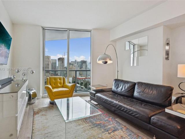 Luxury apartment complex for rent in Miami, United States