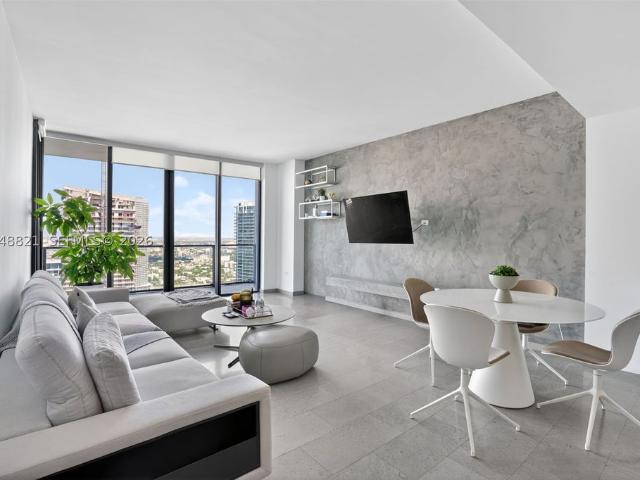 Luxury apartment complex for rent in Miami, United States