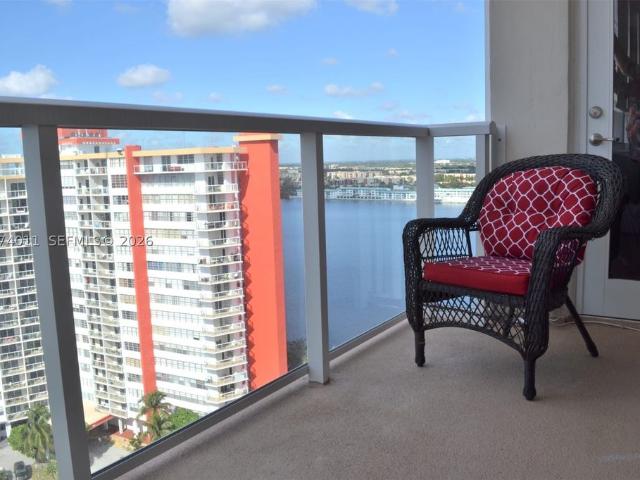 Luxury apartment complex for rent in Miami, United States