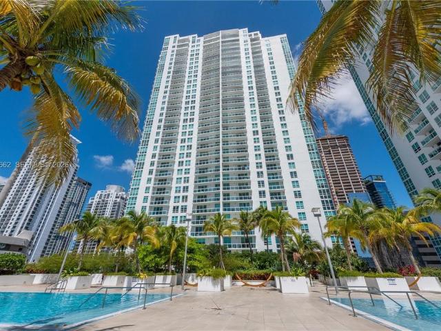 Luxury apartment complex for rent in Miami, United States