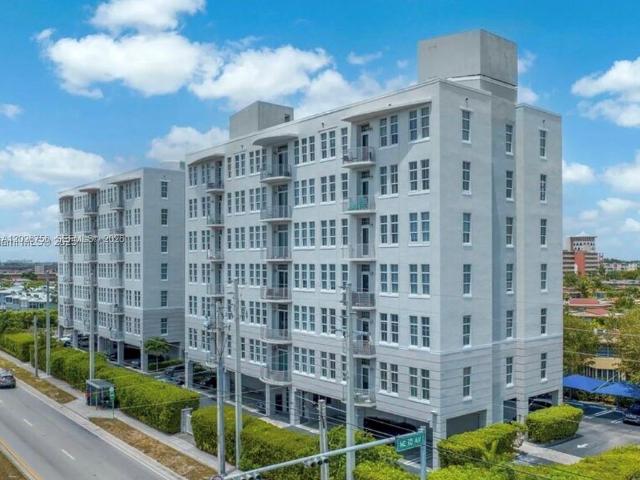Luxury apartment complex for rent in Miami, United States