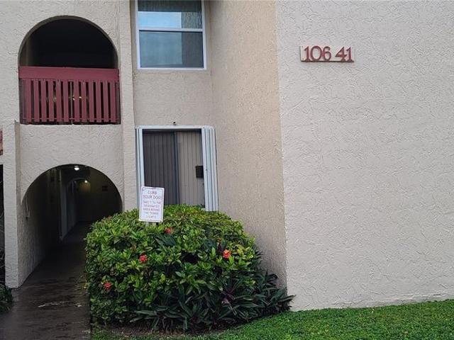 Luxury apartment complex for rent in Miami, United States