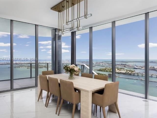 Luxury apartment complex for rent in Miami, United States