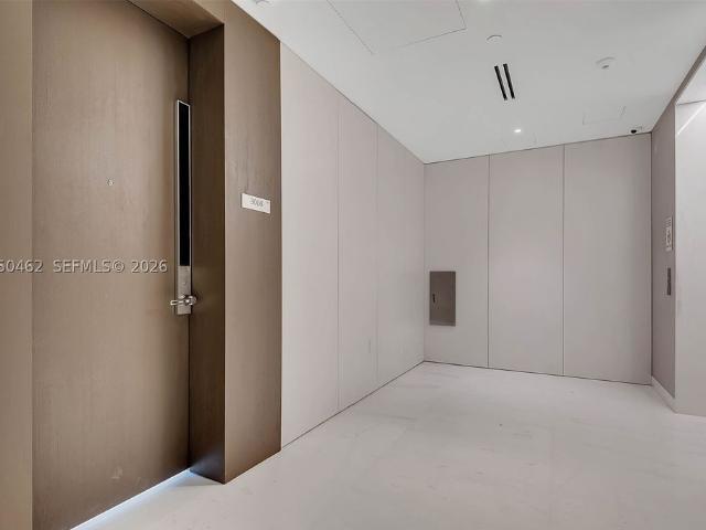 Luxury apartment complex for rent in Miami, United States