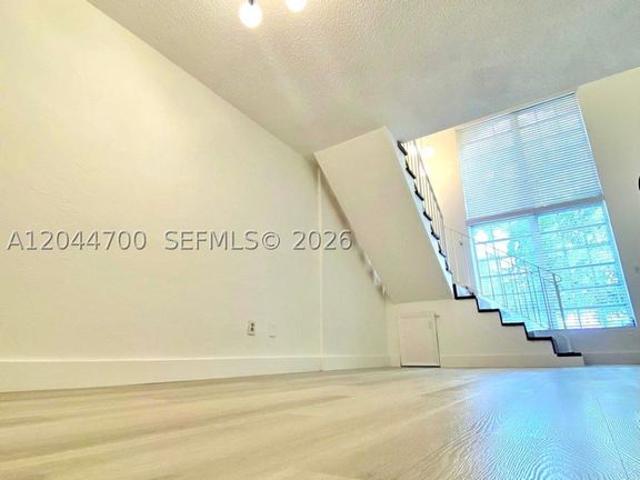 Luxury apartment complex for rent in Miami, United States
