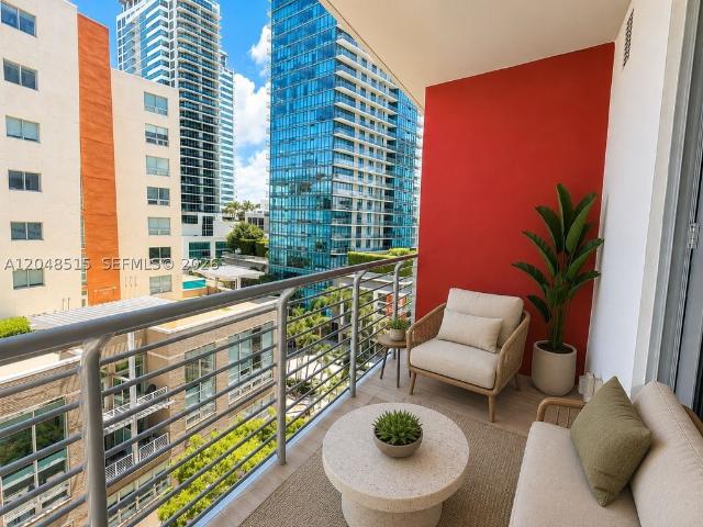 Luxury apartment complex for rent in Miami, United States