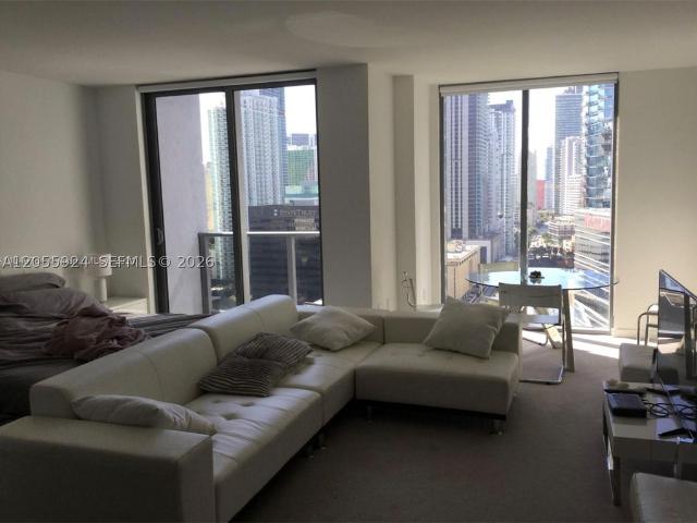 Luxury apartment complex for rent in Miami, United States